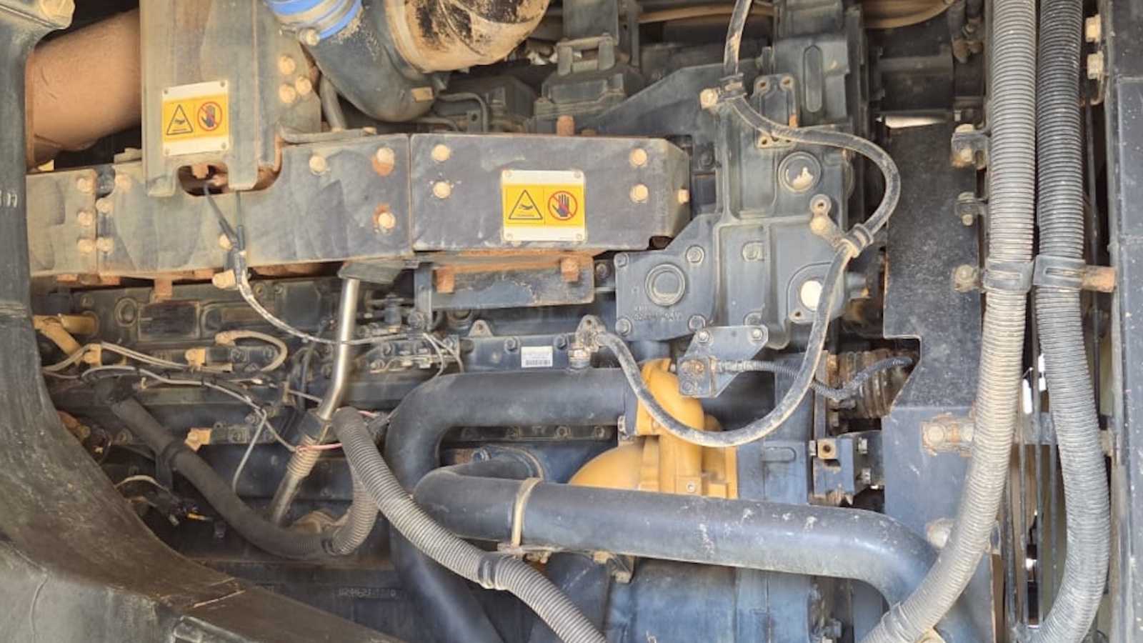 KOMATSU HD465-7R | OmecoHub