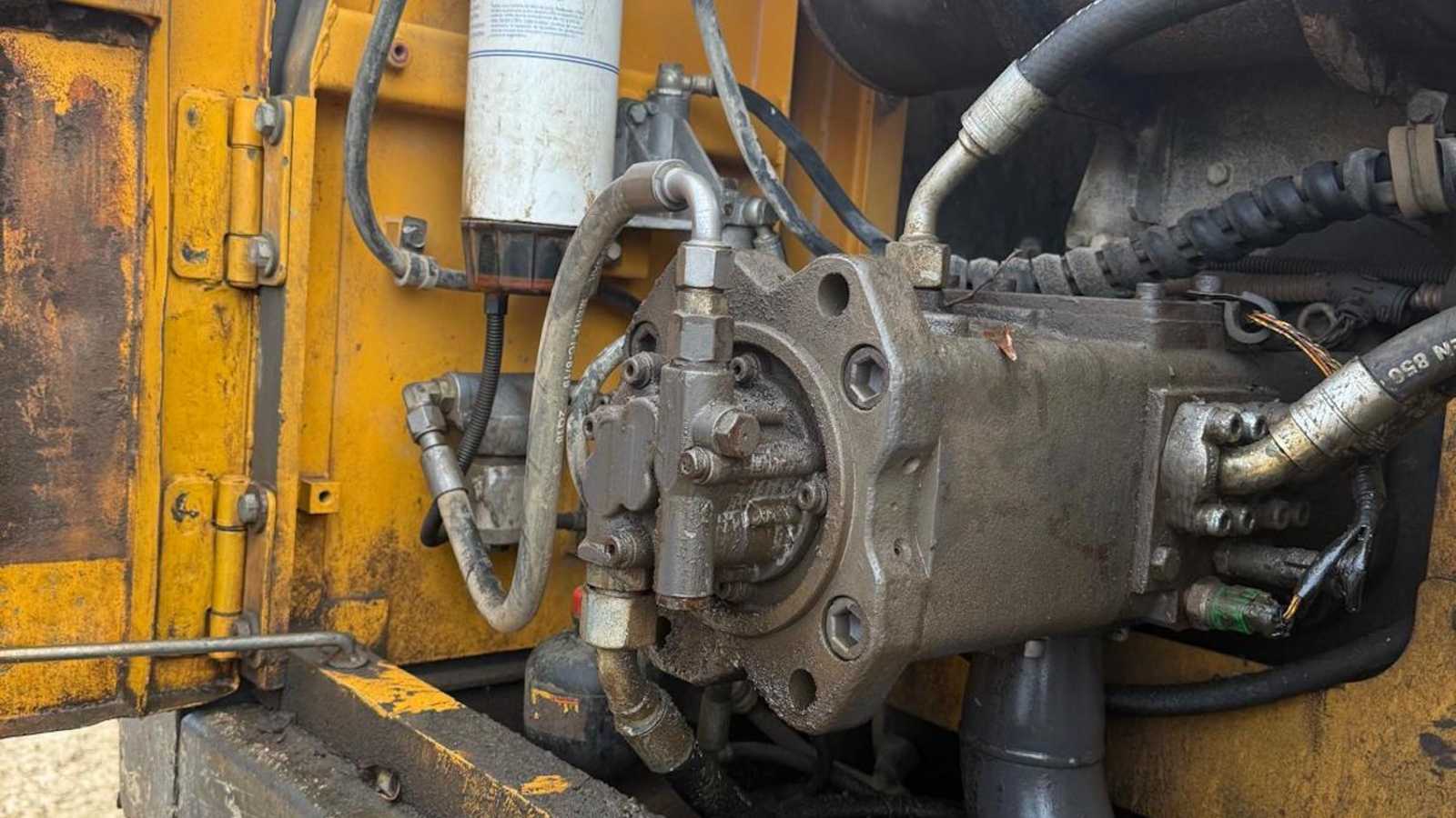 VOLVO EC235CNL | OmecoHub